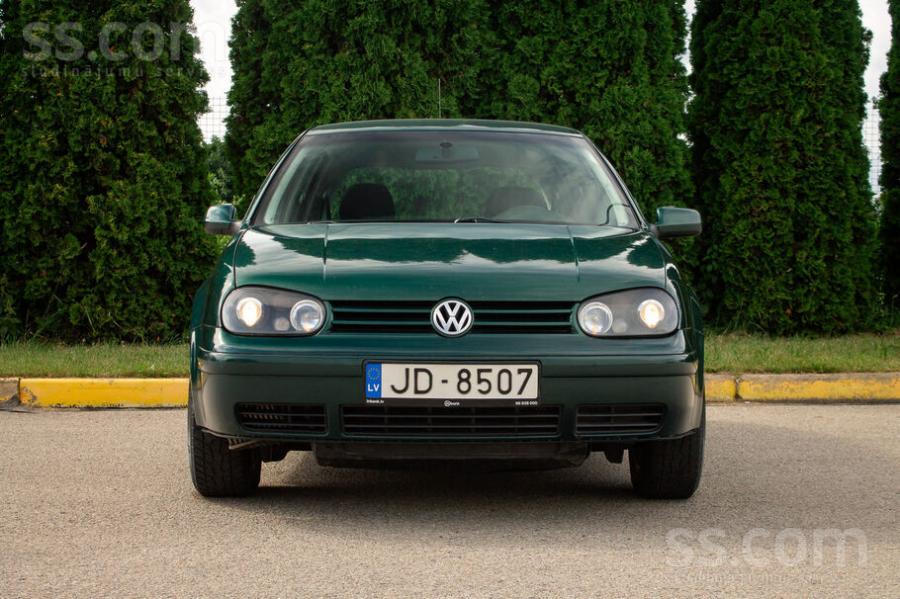 Zaļš Volkswagen Golf 1998 Jelgava, ar dzinēja tilpumu 1.90 L un nobraukumu 333 tūkst. km par 1490 €, foto 3 vietnē AUTOMOTO.COM.LV