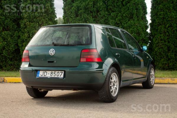 Zaļš Volkswagen Golf 1998 Jelgava, ar dzinēja tilpumu 1.90 L un nobraukumu 333 tūkst. km par 1490 €, foto 6 vietnē AUTOMOTO.COM.LV