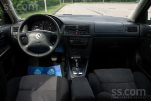 Zaļš Volkswagen Golf 1998 Jelgava, ar dzinēja tilpumu 1.90 L un nobraukumu 333 tūkst. km par 1490 €, foto 10 vietnē AUTOMOTO.COM.LV