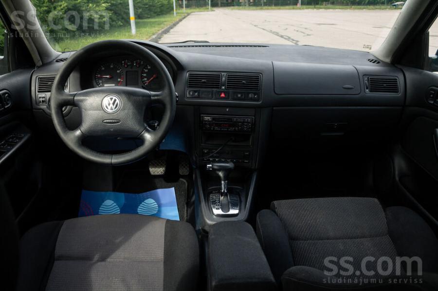 Zaļš Volkswagen Golf 1998 Jelgava, ar dzinēja tilpumu 1.90 L un nobraukumu 333 tūkst. km par 1490 €, foto 10 vietnē AUTOMOTO.COM.LV