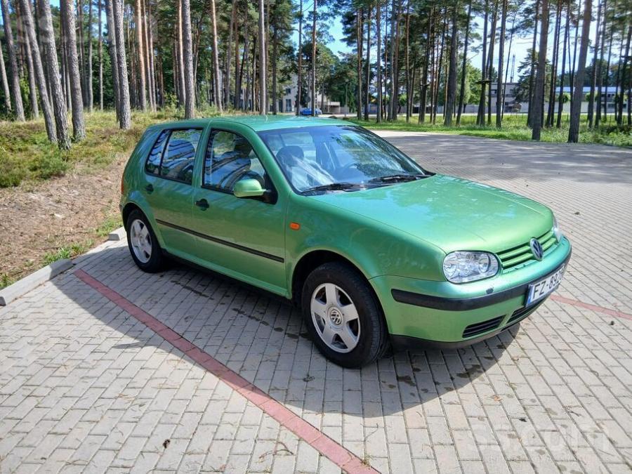 Зеленый Фольксваген Гольф 1998 в Талси, объемом двигателя 1.40 л и пробегом 230 тыс. км за 1150 €, фото 5 на AUTOMOTO.COM.LV