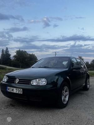 Zaļš Volkswagen Golf 1998 Kauņa, ar dzinēja tilpumu 1.60 L un nobraukumu 256 tūkst. km par 600 €, foto 3 vietnē AUTOMOTO.COM.LV