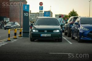Green Volkswagen Golf 1998 in Riga, with an engine capacity of 1.90 L and mileage of 254 thousand km for 1700 €, photo 9 on AUTOMOTO.COM.LV