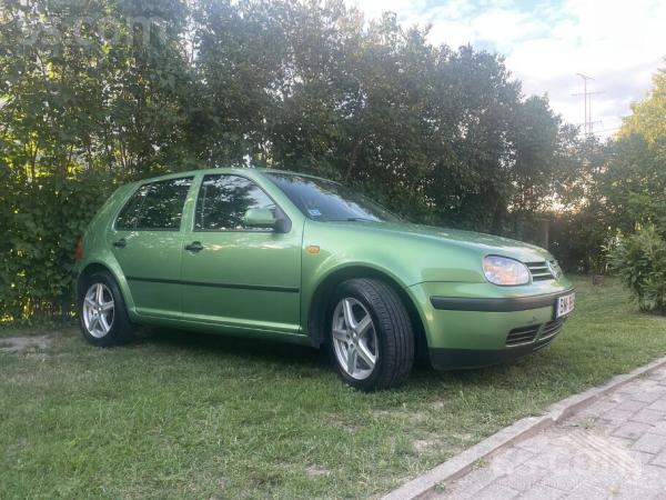 Green Volkswagen Golf 1999 in Saldus, with an engine capacity of 1.90 L and mileage of 337 thousand km for 1600 €, photo 2 on AUTOMOTO.COM.LV