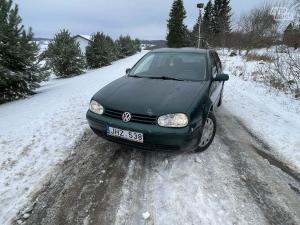 Green Volkswagen Golf 1999 in Utena, with an engine capacity of 1.90 L and mileage of 222 thousand km for 1300 €, photo 4 on AUTOMOTO.COM.LV