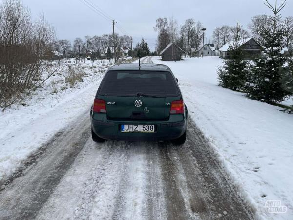 Green Volkswagen Golf 1999 in Utena, with an engine capacity of 1.90 L and mileage of 222 thousand km for 1300 €, photo 5 on AUTOMOTO.COM.LV