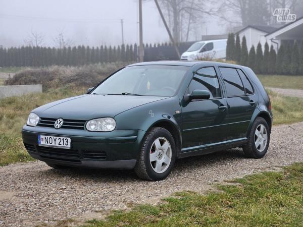 Zaļš Volkswagen Golf 1999 Alīta, ar dzinēja tilpumu 1.90 L un nobraukumu 427 tūkst. km par 1200 €, foto 2 vietnē AUTOMOTO.COM.LV