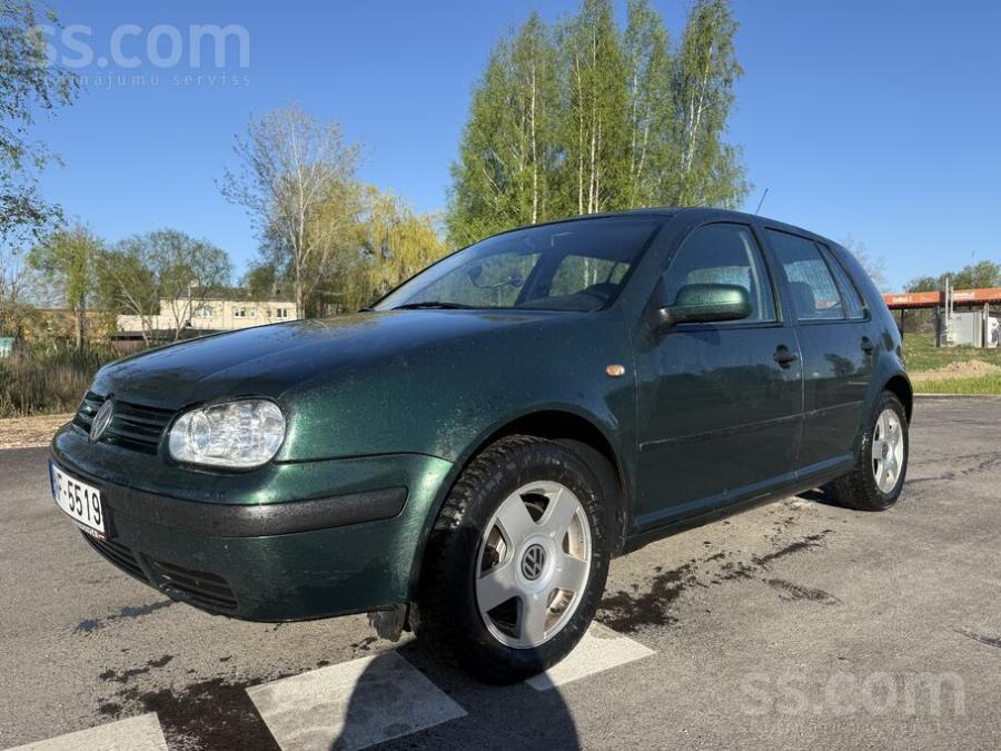 Green Volkswagen Golf 1999 in Jelgava, with an engine capacity of 1.90 L and mileage of 398 thousand km for 1200 €, photo 1 on AUTOMOTO.COM.LV
