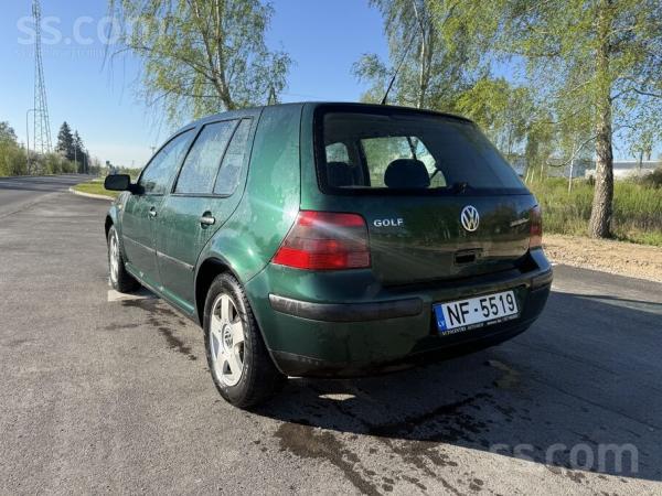Zaļš Volkswagen Golf 1999 Jelgava, ar dzinēja tilpumu 1.90 L un nobraukumu 398 tūkst. km par 1200 €, foto 3 vietnē AUTOMOTO.COM.LV