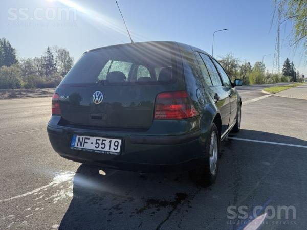 Zaļš Volkswagen Golf 1999 Jelgava, ar dzinēja tilpumu 1.90 L un nobraukumu 398 tūkst. km par 1200 €, foto 4 vietnē AUTOMOTO.COM.LV