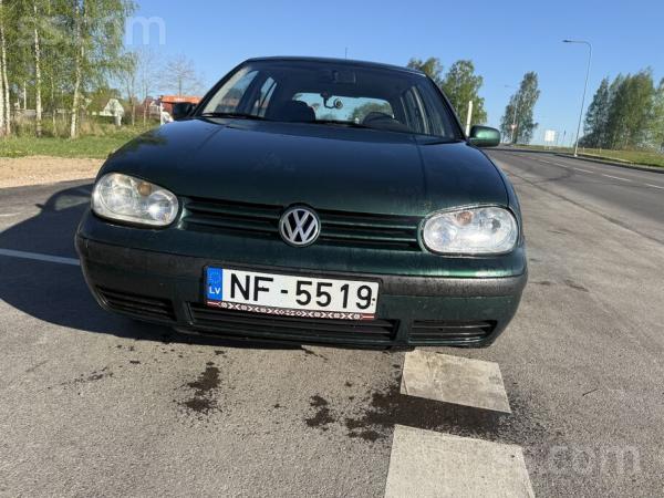 Zaļš Volkswagen Golf 1999 Jelgava, ar dzinēja tilpumu 1.90 L un nobraukumu 398 tūkst. km par 1200 €, foto 5 vietnē AUTOMOTO.COM.LV