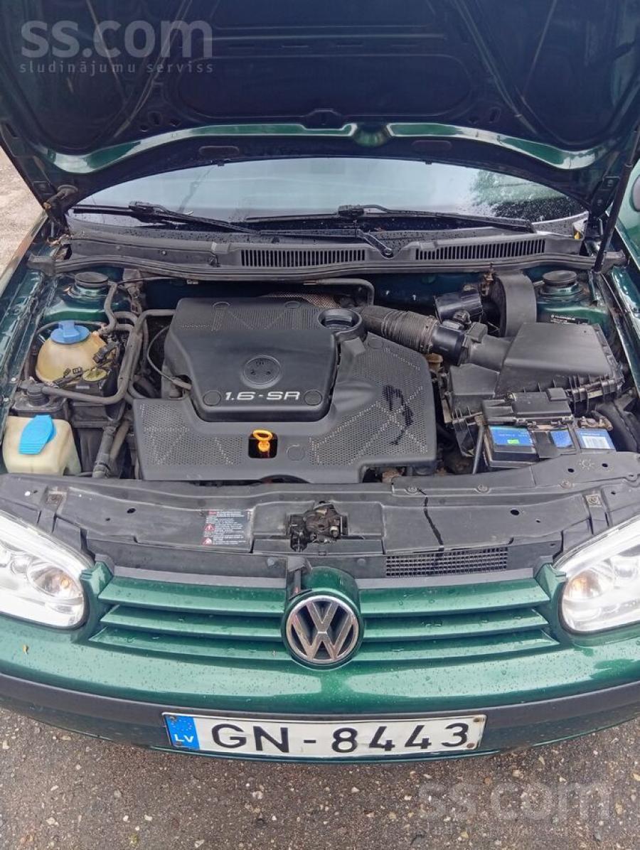 Green Volkswagen Golf 1999 in Jekabpils, with an engine capacity of 1.60 L and mileage of 306 thousand km for 1150 €, photo 7 on AUTOMOTO.COM.LV