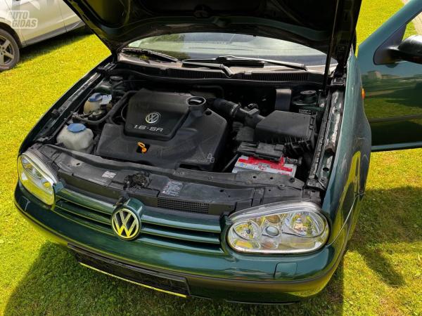 Green Volkswagen Golf 1999 in Anyksciai, with an engine capacity of 1.60 L and mileage of 273 thousand km for 600 €, photo 6 on AUTOMOTO.COM.LV