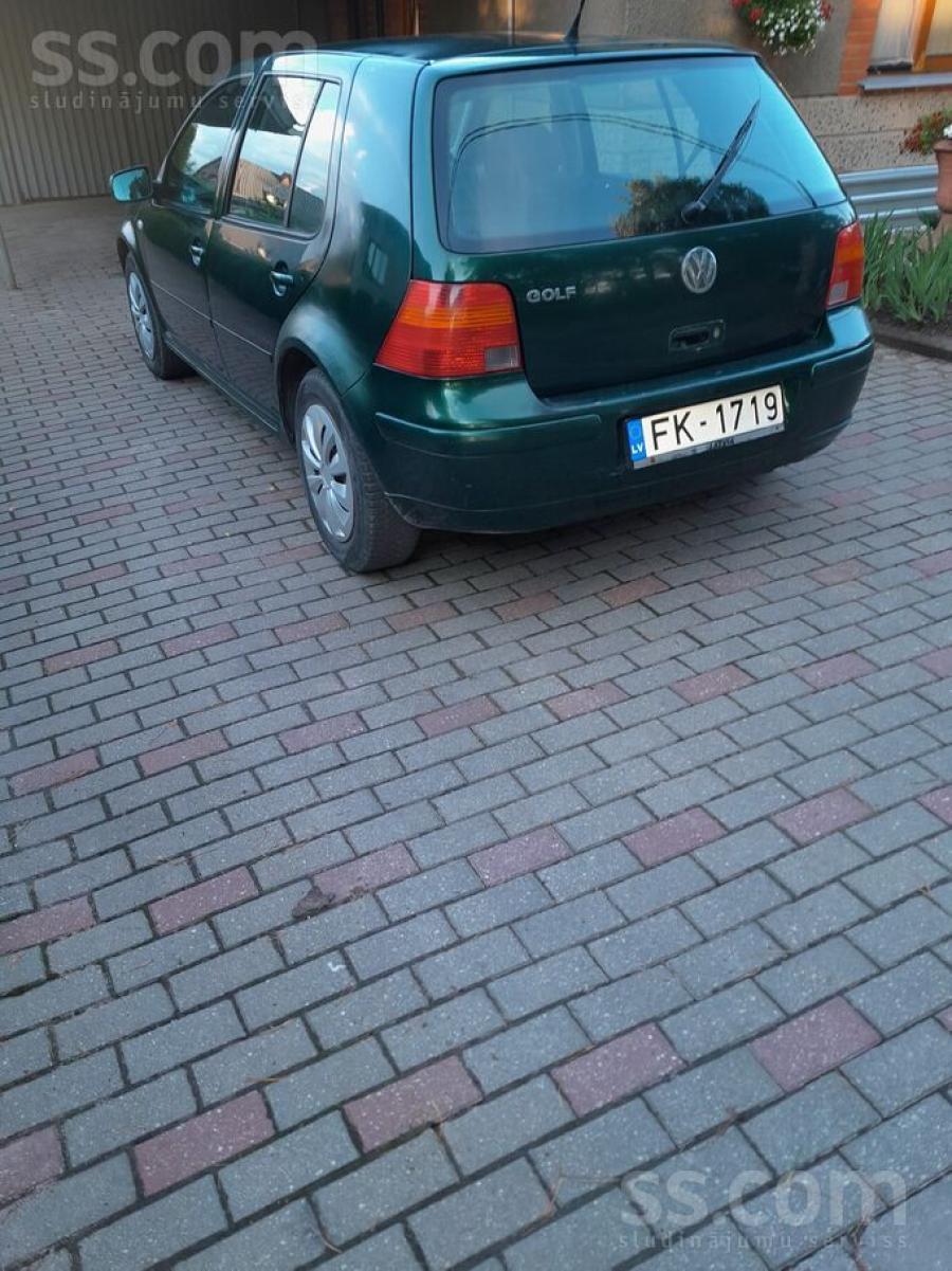 Zaļš Volkswagen Golf 1999 Cēsis, ar dzinēja tilpumu 1.60 L un nobraukumu 232 tūkst. km par 650 €, foto 5 vietnē AUTOMOTO.COM.LV