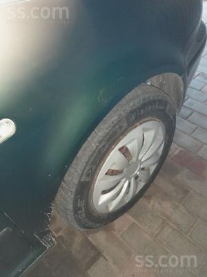 Zaļš Volkswagen Golf 1999 Cēsis, ar dzinēja tilpumu 1.60 L un nobraukumu 232 tūkst. km par 650 €, foto 6 vietnē AUTOMOTO.COM.LV