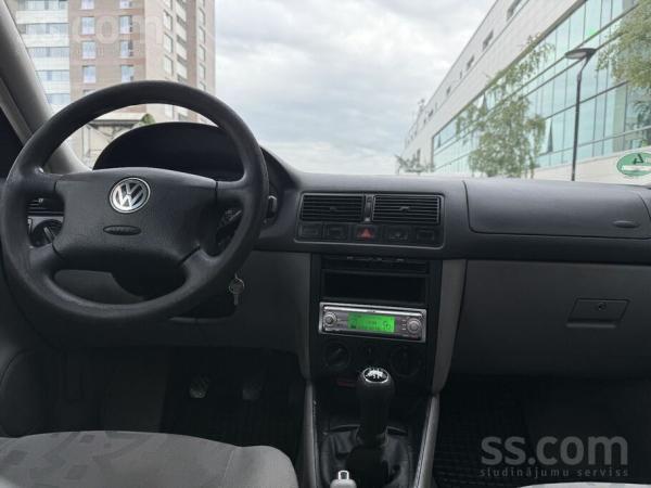 Green Volkswagen Golf 1999 in Riga, with an engine capacity of 1.90 L and mileage of 0 thousand km for 2300 €, photo 3 on AUTOMOTO.COM.LV