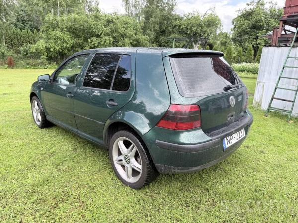 Zaļš Volkswagen Golf 2000 Rīga, ar dzinēja tilpumu 1.90 L un nobraukumu 329 tūkst. km par 2250 €, foto 6 vietnē AUTOMOTO.COM.LV
