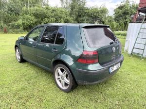 Green Volkswagen Golf 2000 in Riga, with an engine capacity of 1.90 L and mileage of 329 thousand km for 2250 €, photo 7 on AUTOMOTO.COM.LV