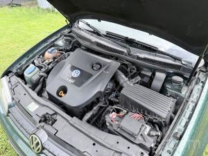 Green Volkswagen Golf 2000 in Riga, with an engine capacity of 1.90 L and mileage of 329 thousand km for 2250 €, photo 12 on AUTOMOTO.COM.LV