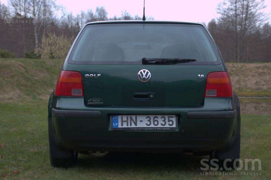 Zaļš Volkswagen Golf 2000 Liepāja, ar dzinēja tilpumu 1.60 L un nobraukumu 181 tūkst. km par 1300 €, foto 6 vietnē AUTOMOTO.COM.LV