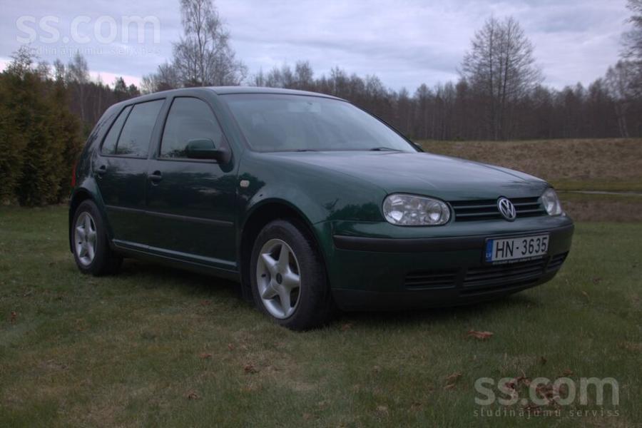 Zaļš Volkswagen Golf 2000 Liepāja, ar dzinēja tilpumu 1.60 L un nobraukumu 181 tūkst. km par 1300 €, foto 7 vietnē AUTOMOTO.COM.LV
