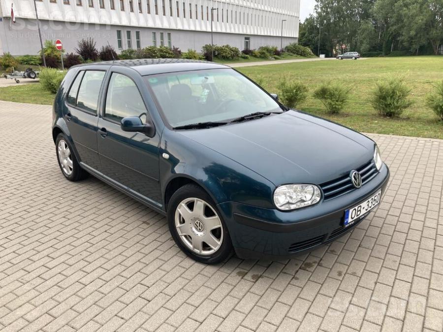 Green Volkswagen Golf 2001 in Riga, with an engine capacity of 1.90 L and mileage of 315 thousand km for 2450 €, photo 2 on AUTOMOTO.COM.LV