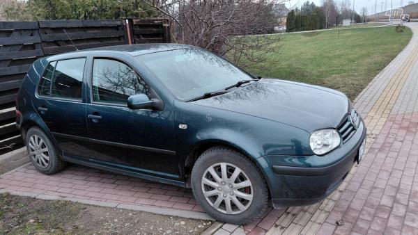 Green Volkswagen Golf 2001 in Mazeikiai, with an engine capacity of 1.90 L and mileage of 341 thousand km for 1250 €, photo 3 on AUTOMOTO.COM.LV