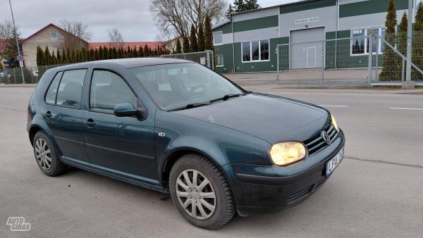 Green Volkswagen Golf 2001 in Mazeikiai, with an engine capacity of 1.90 L and mileage of 341 thousand km for 1250 €, photo 7 on AUTOMOTO.COM.LV