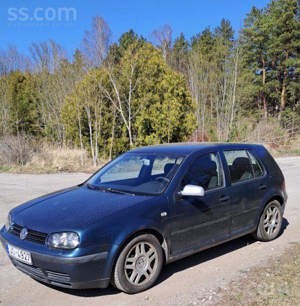 Green Volkswagen Golf 2001 in Jurmala, with an engine capacity of 1.90 L and mileage of 370 thousand km for 1000 €, photo 1 on AUTOMOTO.COM.LV