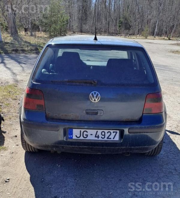 Green Volkswagen Golf 2001 in Jurmala, with an engine capacity of 1.90 L and mileage of 370 thousand km for 1000 €, photo 3 on AUTOMOTO.COM.LV