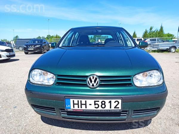 Green Volkswagen Golf 2001 in Daugavpils, with an engine capacity of 1.40 L and mileage of 0 thousand km for 1150 €, photo 3 on AUTOMOTO.COM.LV