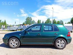 Zaļš Volkswagen Golf 2001 Daugavpils, ar dzinēja tilpumu 1.40 L un nobraukumu 0 tūkst. km par 1150 €, foto 9 vietnē AUTOMOTO.COM.LV