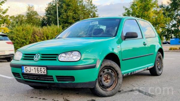 Green Volkswagen Golf 2001 in Riga, with an engine capacity of 1.90 L and mileage of 391 thousand km for 1700 €, photo 1 on AUTOMOTO.COM.LV