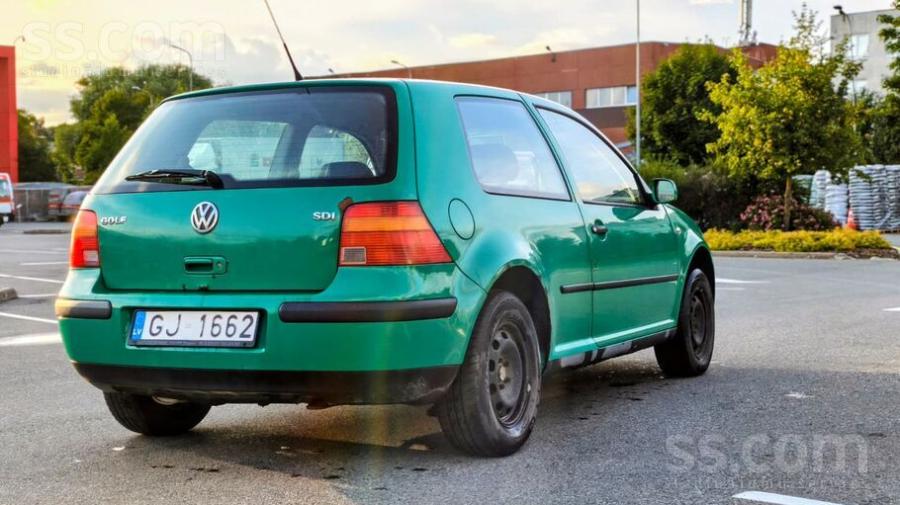 Зеленый Фольксваген Гольф 2001 в Рига, объемом двигателя 1.90 л и пробегом 391 тыс. км за 1700 €, фото 5 на AUTOMOTO.COM.LV