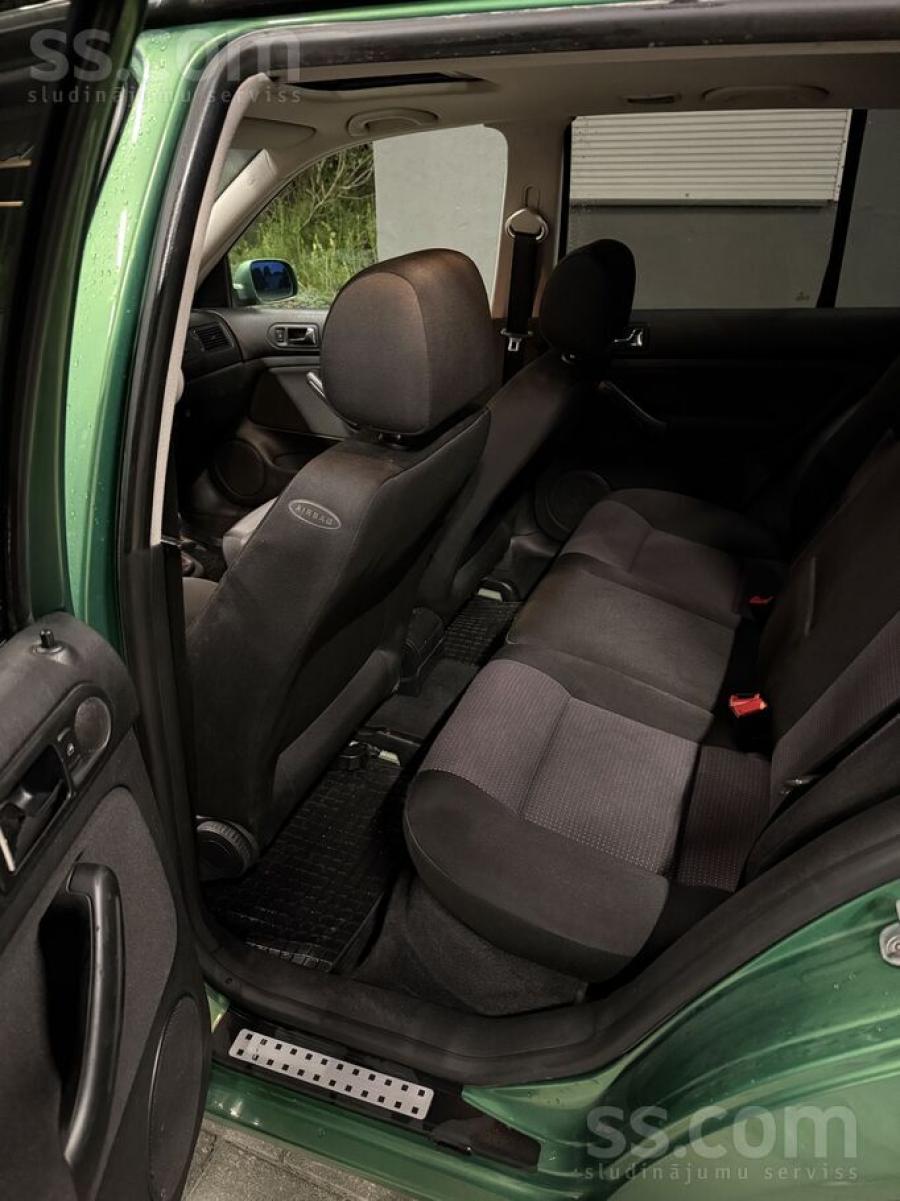Green Volkswagen Golf 2002 in Riga, with an engine capacity of 1.90 L and mileage of 228 thousand km for 1800 €, photo 14 on AUTOMOTO.COM.LV