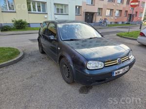 Zaļš Volkswagen Golf 2002 Rīga, ar dzinēja tilpumu 1.90 L un nobraukumu 393 tūkst. km par 700 €, foto 3 vietnē AUTOMOTO.COM.LV