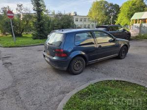 Zaļš Volkswagen Golf 2002 Rīga, ar dzinēja tilpumu 1.90 L un nobraukumu 393 tūkst. km par 700 €, foto 5 vietnē AUTOMOTO.COM.LV