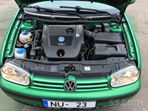 Zaļš Volkswagen Golf 2002 Rīga, ar dzinēja tilpumu 1.90 L un nobraukumu 230 tūkst. km par 2990 €, foto 20 vietnē AUTOMOTO.COM.LV