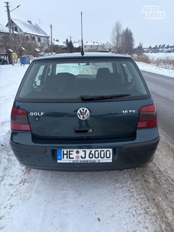 Green Volkswagen Golf 2003 in Lazdijai, with an engine capacity of 1.60 L and mileage of 188 thousand km for 2150 €, photo 5 on AUTOMOTO.COM.LV