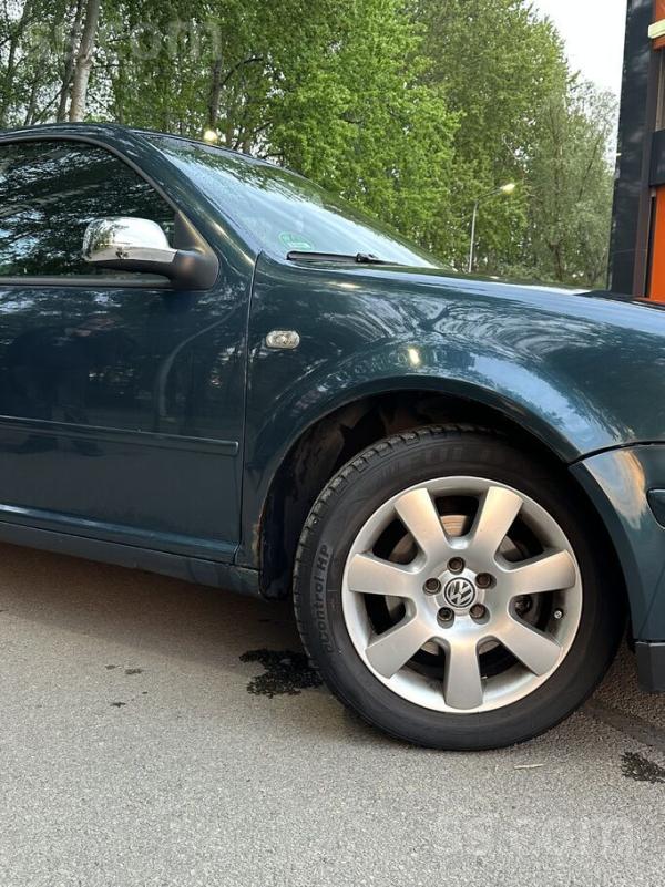 Zaļš Volkswagen Golf 2003 Rīga, ar dzinēja tilpumu 1.90 L un nobraukumu 389 tūkst. km par 1700 €, foto 3 vietnē AUTOMOTO.COM.LV