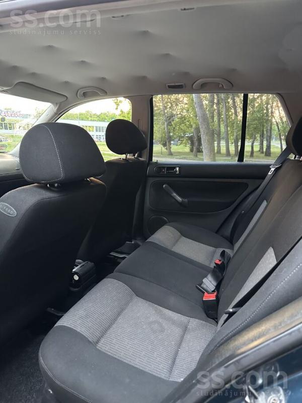 Zaļš Volkswagen Golf 2003 Rīga, ar dzinēja tilpumu 1.90 L un nobraukumu 389 tūkst. km par 1700 €, foto 8 vietnē AUTOMOTO.COM.LV