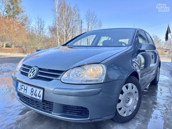 Green Volkswagen Golf 2005 in Kaunas, with an engine capacity of 1.90 L and mileage of 314 thousand km for 1650 €, photo 1 on AUTOMOTO.COM.LV