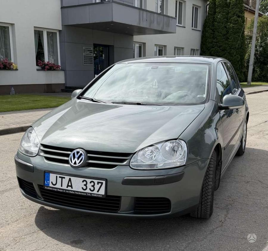 Zaļš Volkswagen Golf 2006 Šauļi, ar dzinēja tilpumu 1.59 L un nobraukumu 201 tūkst. km par 4300 €, foto 4 vietnē AUTOMOTO.COM.LV