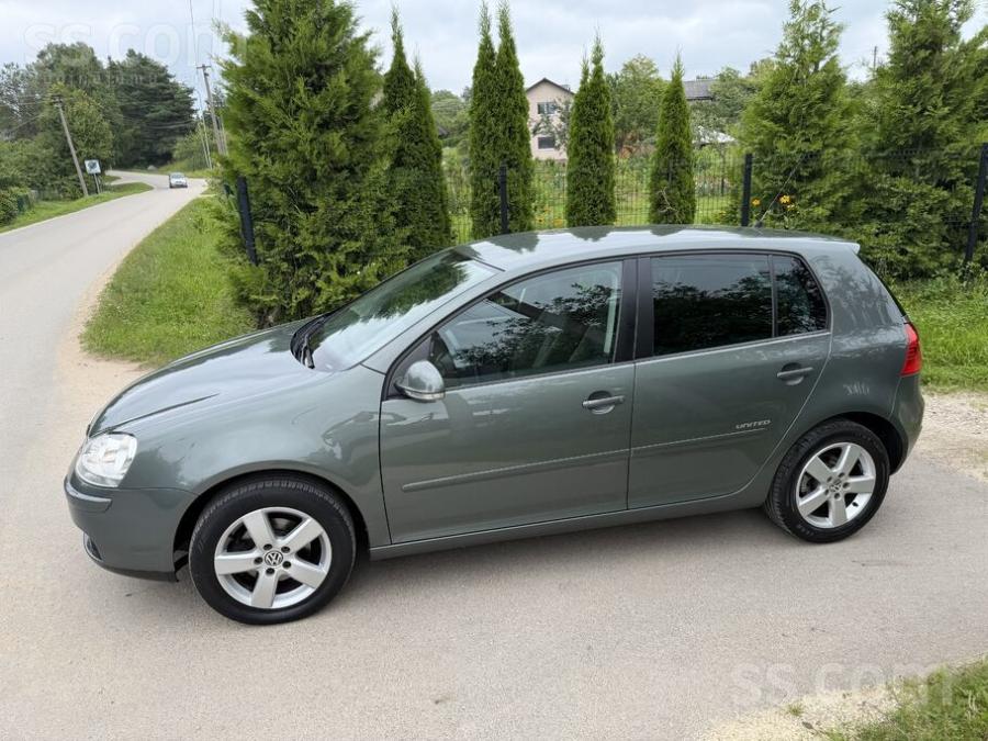 Zaļš Volkswagen Golf 2008 Rēzekne, ar dzinēja tilpumu 1.40 L un nobraukumu 198 tūkst. km par 3450 €, foto 11 vietnē AUTOMOTO.COM.LV