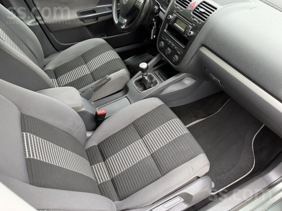Zaļš Volkswagen Golf 2008 Rēzekne, ar dzinēja tilpumu 1.40 L un nobraukumu 198 tūkst. km par 3450 €, foto 15 vietnē AUTOMOTO.COM.LV