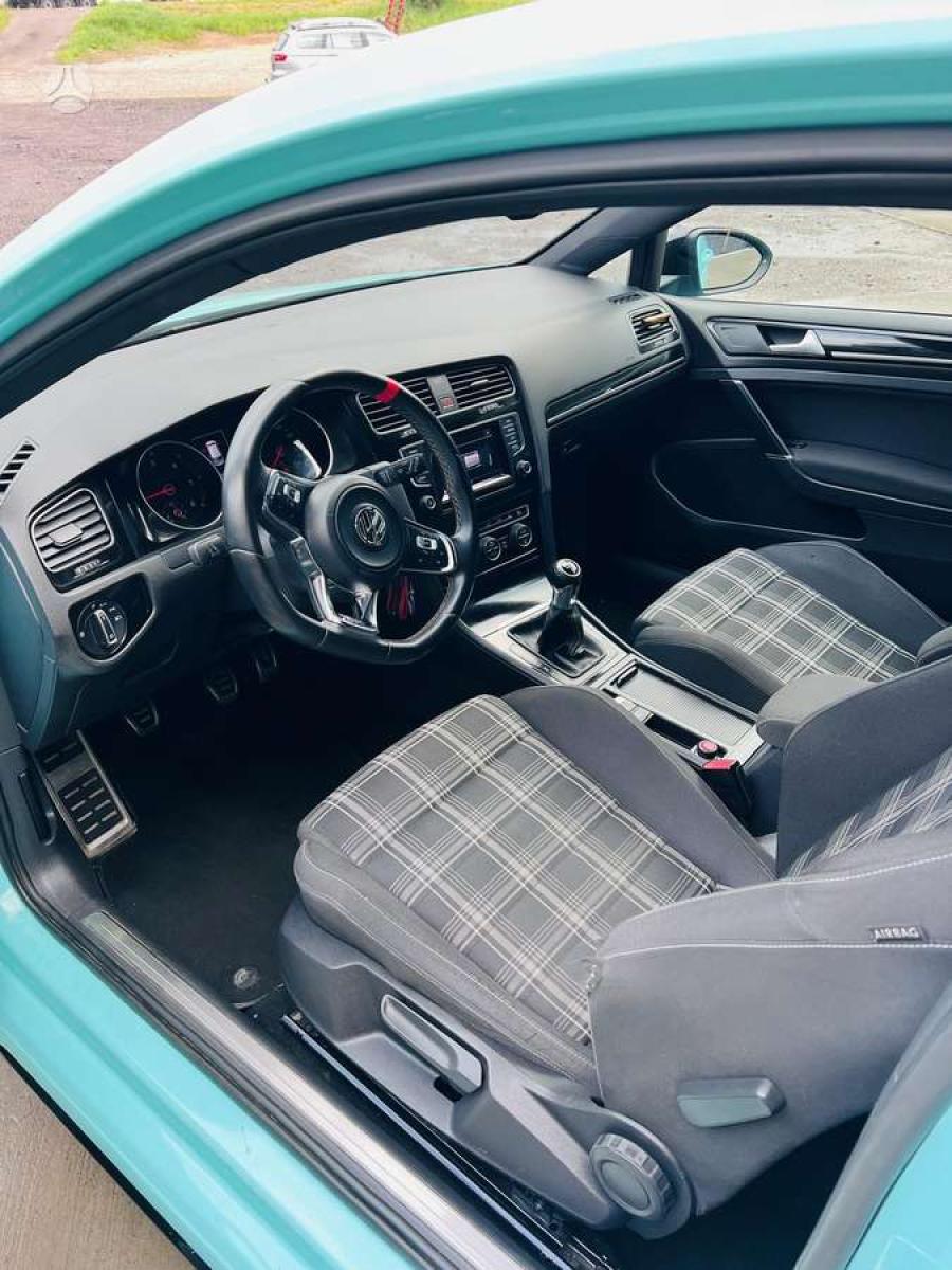 Zaļš Volkswagen Golf 2014 Utena, ar dzinēja tilpumu 1.97 L un nobraukumu 196 tūkst. km par 7500 €, foto 9 vietnē AUTOMOTO.COM.LV