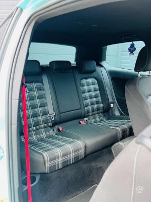 Zaļš Volkswagen Golf 2014 Utena, ar dzinēja tilpumu 1.97 L un nobraukumu 196 tūkst. km par 7500 €, foto 16 vietnē AUTOMOTO.COM.LV