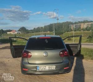 Green Volkswagen Golf 2006 in Vilnius, with an engine capacity of 1.90 L and mileage of 320 thousand km for 1400 €, photo 5 on AUTOMOTO.COM.LV