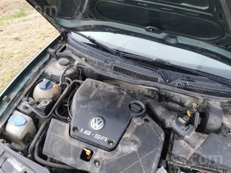 Zaļš Volkswagen Golf 2000 Jēkabpils, ar dzinēja tilpumu 1.60 L un nobraukumu 394 tūkst. km par 350 €, foto 6 vietnē AUTOMOTO.COM.LV