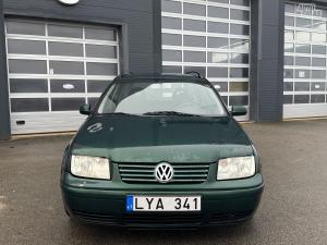 Green Volkswagen Golf 2000 in Panevezys, with an engine capacity of 1.90 L and mileage of 280 thousand km for 680 €, photo 3 on AUTOMOTO.COM.LV